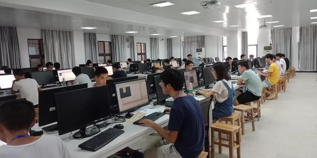 CCF CCSP湖南省赛成功举办，2018CCSP下月杭电再战 - 竞赛动态 - 中国计算机学会